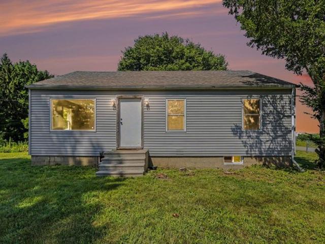 10906 Pucker St, Niles, MI 49120