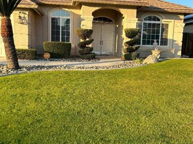 10908 Delusion Dr, Bakersfield, CA 93311