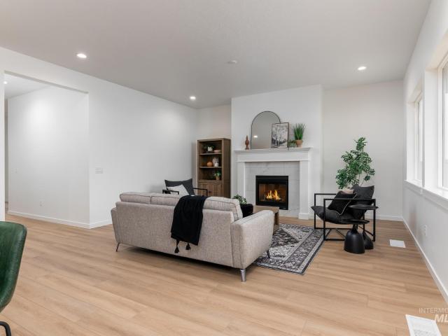 10909 W Wellness St, Kuna, ID 83634 | MLS #98982 | Compass