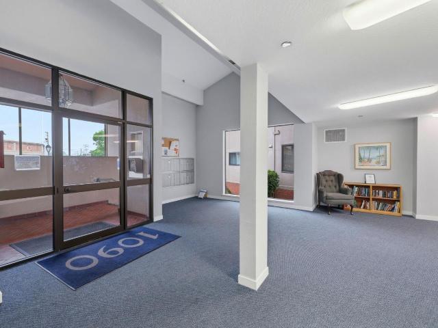 1090 Main St, Unit 201, Redwood City, CA 94063 | MLS #ML82042 | Compass