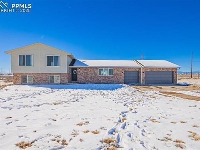 1090 E Linda Avenue, Pueblo West, CO 81007