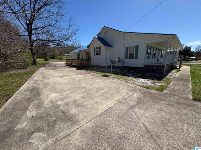 1090 Park Road