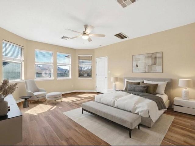 1090 Sussex Way, Round Rock, TX 78665