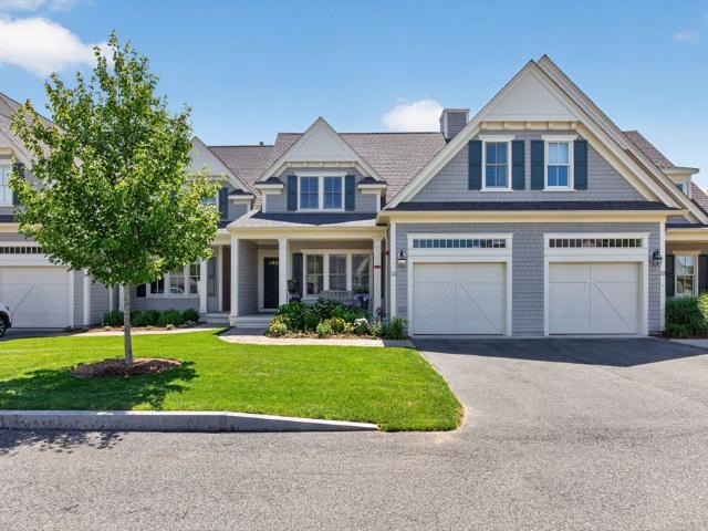 1090 Shore Road # 13
