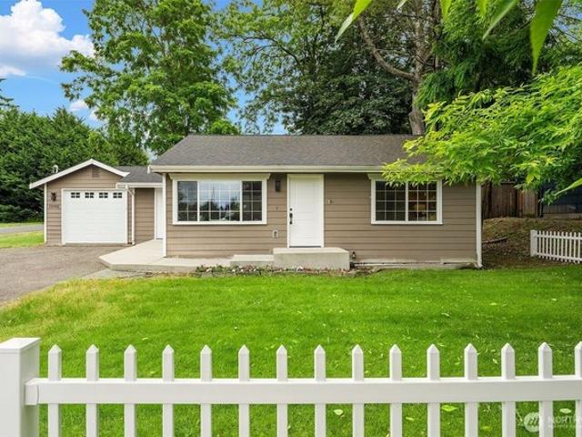 1090 th Ave SW, Seattle, WA 98146