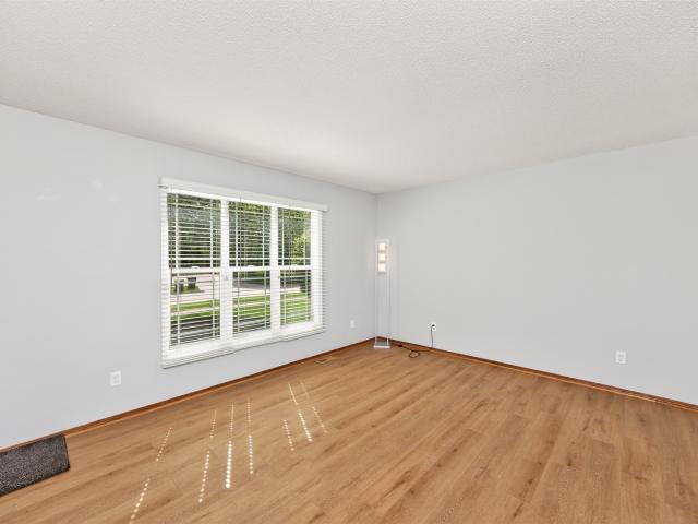 1090 2nd St Court