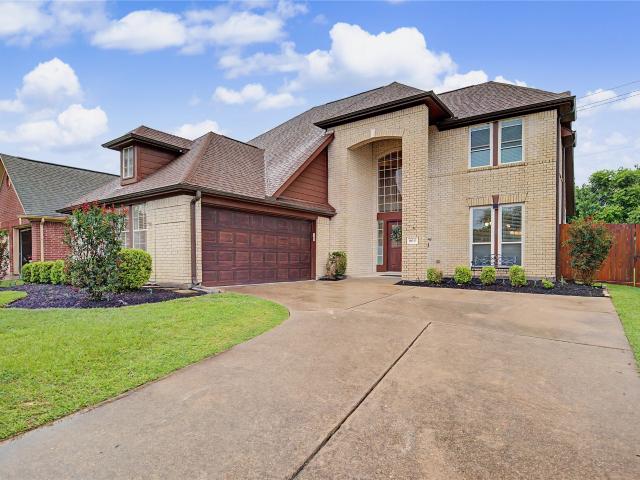 10913 Sycamore Drive N