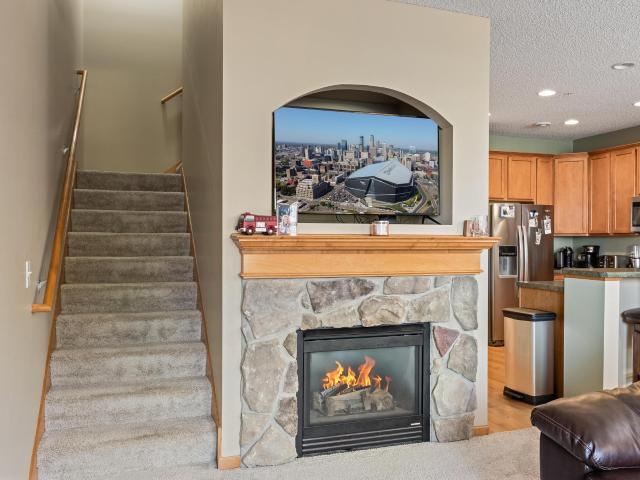 10910 Goodhue St NE, Unit B, Blaine, MN 55449 | MLS #7054