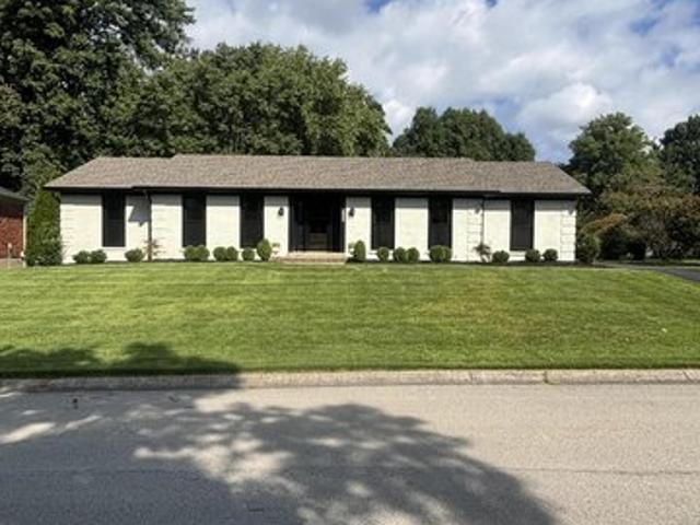 10911 Falkirk Rd, Louisville, KY 40243