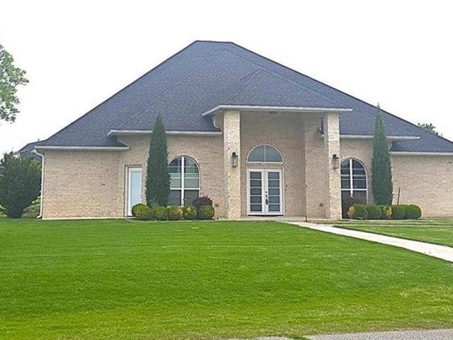 10917 Oaksplinter Ln, Oklahoma City, OK 73173