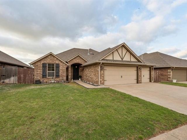 10917 SW 30th Ter, Yukon, OK 73099