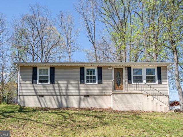 10915 Buckskin Ln, Fredericksburg, VA 22407