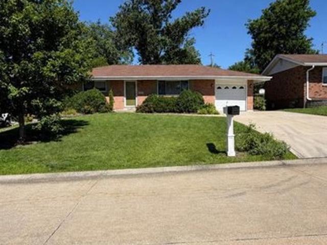 10919 Acton Dr, Saint Louis, MO 63123