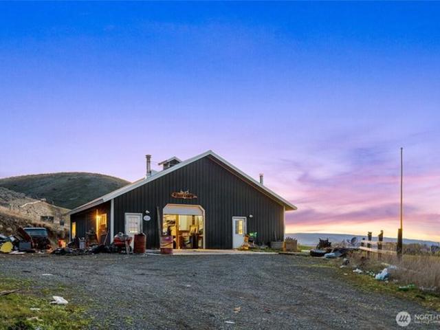 1091 Mellergaard Rd, Ellensburg, WA 98926