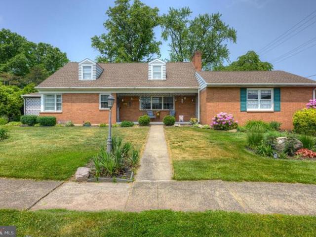 1091 N Washington St, Pottstown, PA 19464
