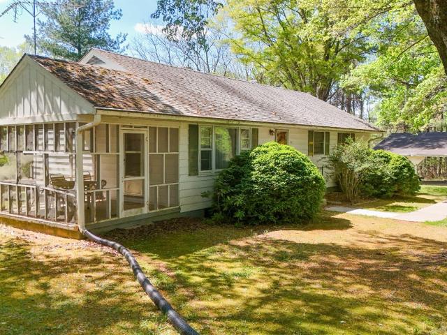 1091 Acorn Road