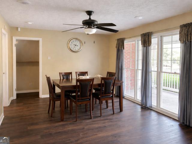 1091 Bolton Court
