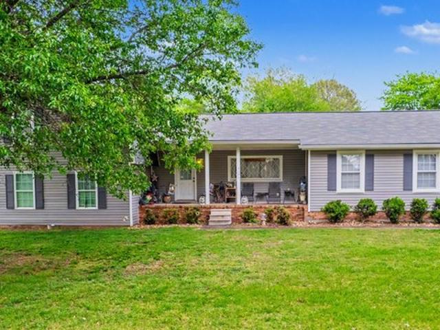 1091 Browns Ln, Gallatin, TN 37066