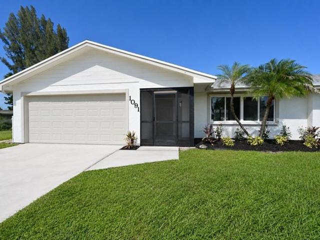 1091 SE Preston Ln, Port Saint Lucie, FL 34983