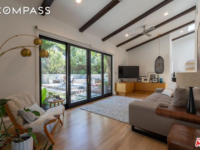 10920 Wagner St, Culver City, CA