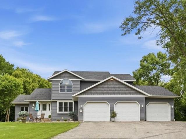 10920 N Shore Dr, Spicer, MN 56288