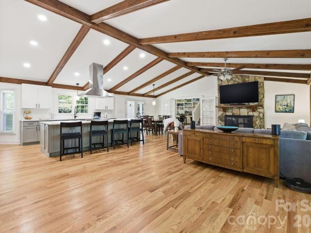 10921 Fruitland Road