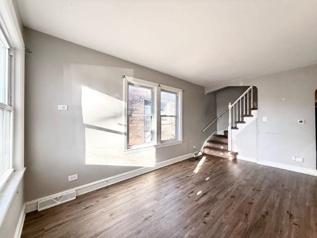 10921 S Avenue H, Chicago, IL 60617 | MLS #12617 | Compass