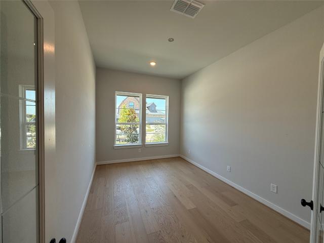 10927 Endeavor Drive