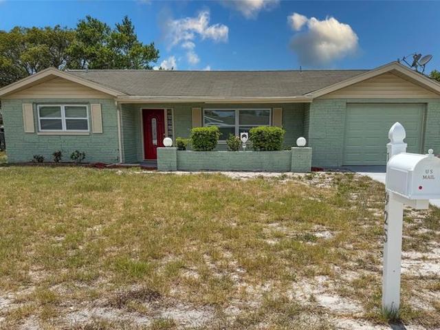 10925 Piccadilly Rd, Port Richey, FL 34668