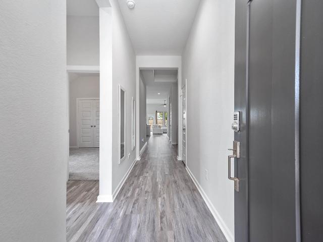 10926 Wander Way