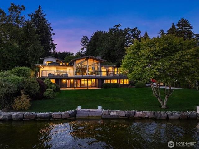 10929 SE Lake Rd, Bellevue, WA 98004