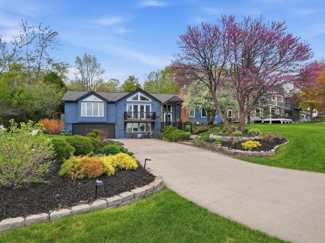 1092 nd Avenue N