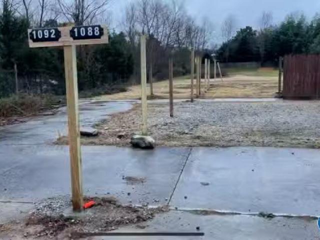 1092 NICK DAVIS RD, HARVEST, AL 35749