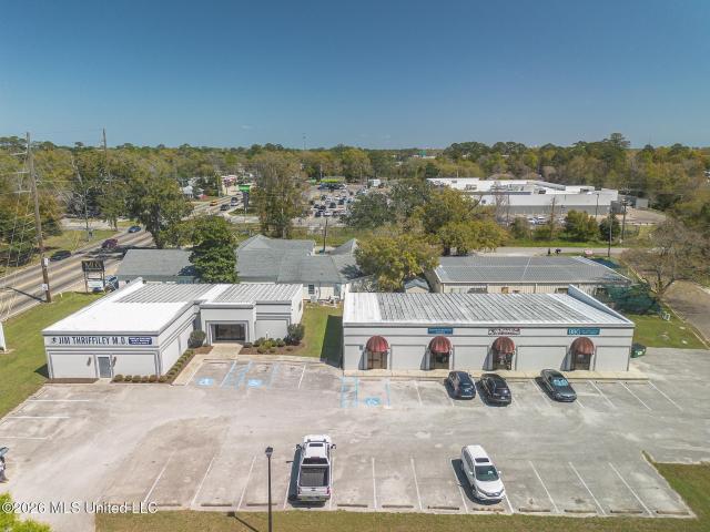 1092 Acadian Drive