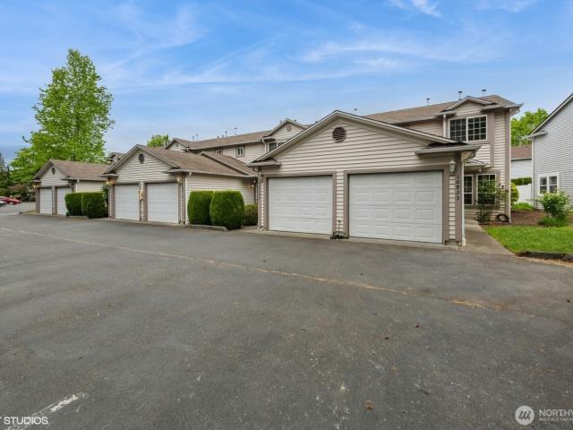 1092 rd Street E
