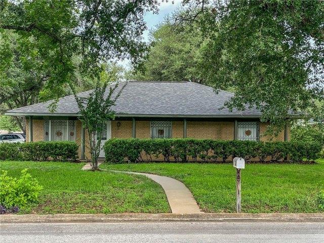 1092 S Holland St, Bellville, TX 77418