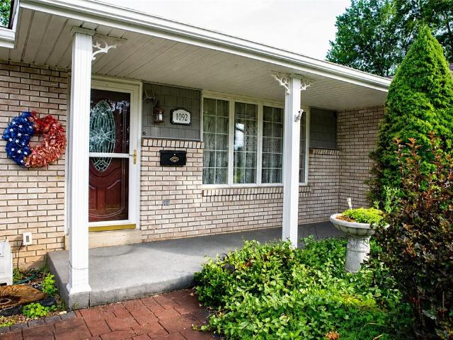 1092 Williams Dr
