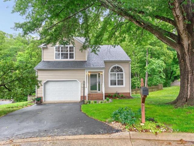 1092 Wintergreen Ln