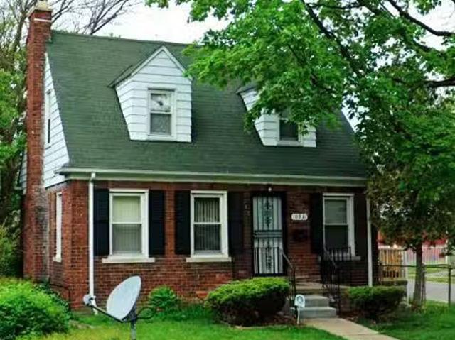 10931 LAKEPOINTE ST, DETROIT, MI 48224 Single Family Residence.