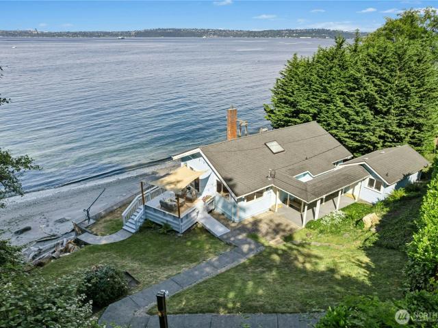 10932 Vashon Hwy SW
