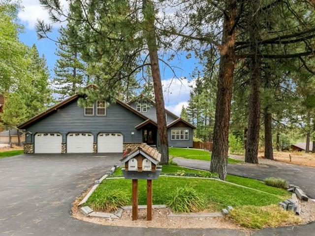 10936 Jeffery Pine Rd, Truckee, CA 96161