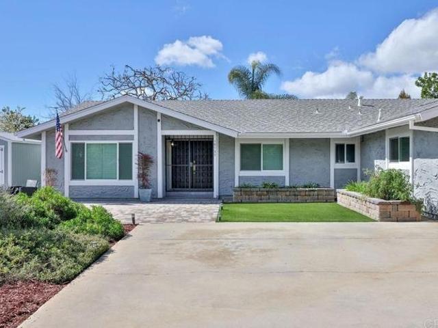 10938 Fury Ln, La Mesa, CA 91941
