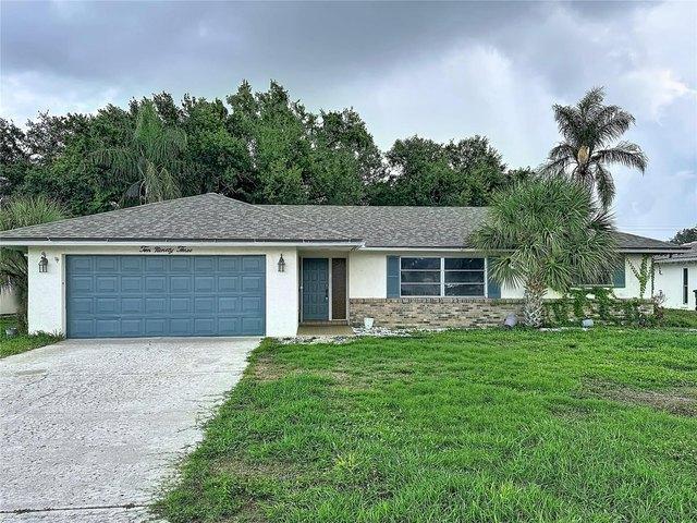 1093 N Cypress Point Dr, Venice, FL 34293