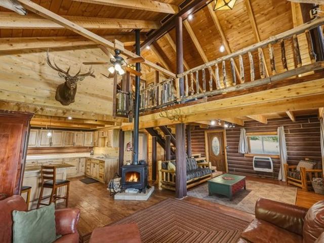1093 N Shadow Way E, Fairview, UT 84629