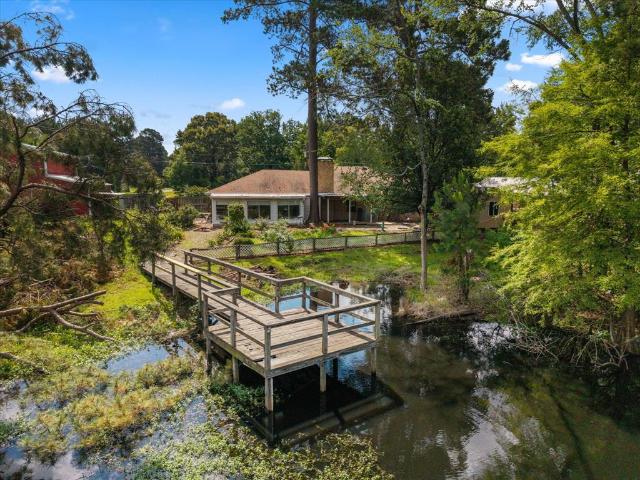 1093 County Road 2140