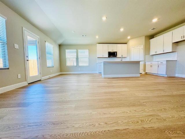 1093 Eagle Run Lane