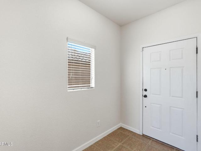 1093 estancia drive