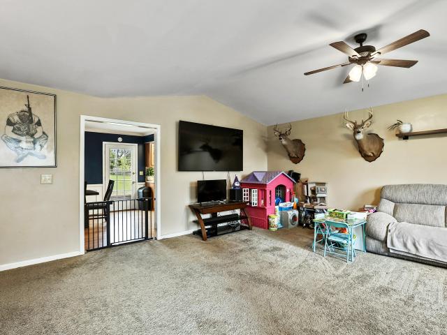 1093 Indian Trail
