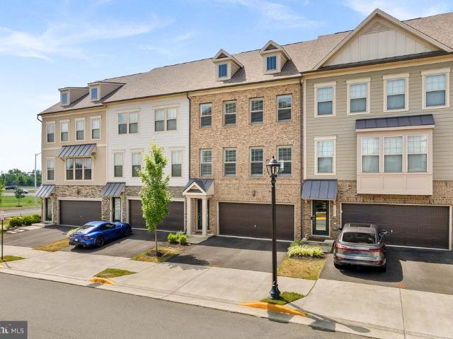 1093 Venifena Terrace SE