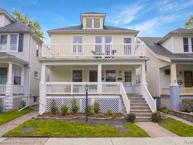 1093 95 Lakepointe St, Grosse Pointe Park, MI 48230